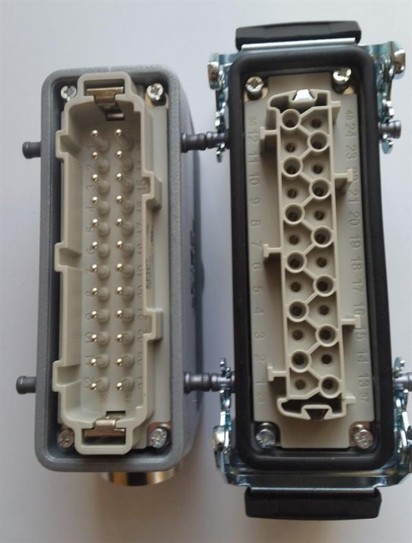 24 pin plug and socket - Kilnwick Sprayers Ltd