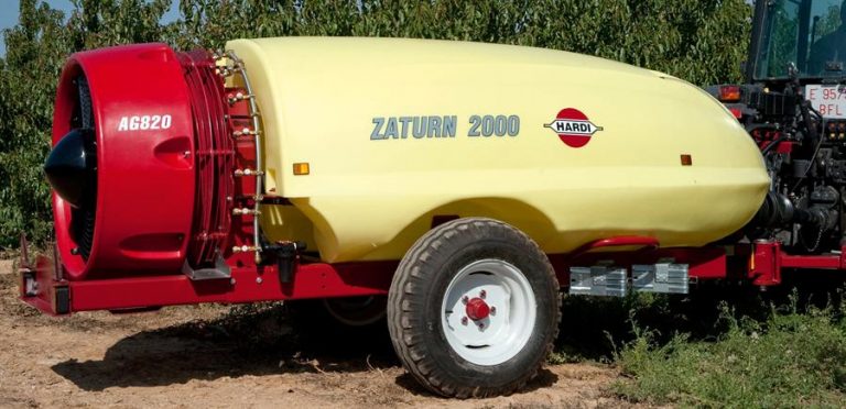 Hardi Zaturn trailed Poultry house disinfection sprayer - Kilnwick ...
